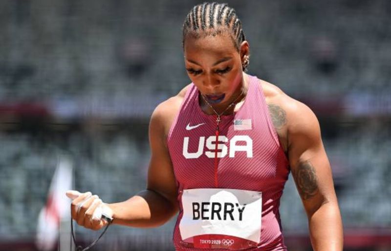 Gwen Berry Net Worth 2021: Height | Weight | Instagram | Olympics| Bio ...